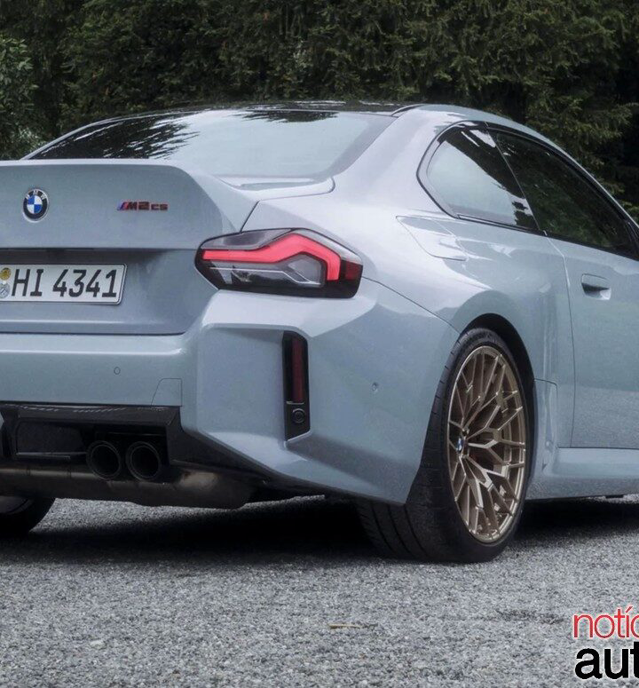 Traseira meio estranha: BMW surpreende ao apresentar o novo M2 CS em ...