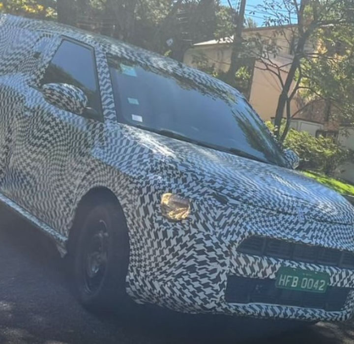 Novo Citroën C3 X: crossover cupê é flagrado em testes no Brasil