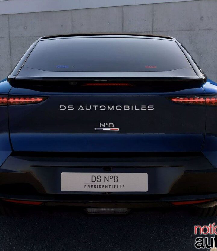 Stellantis cria novo carro presidencial francês: Ele é o DS N°8, uma ...