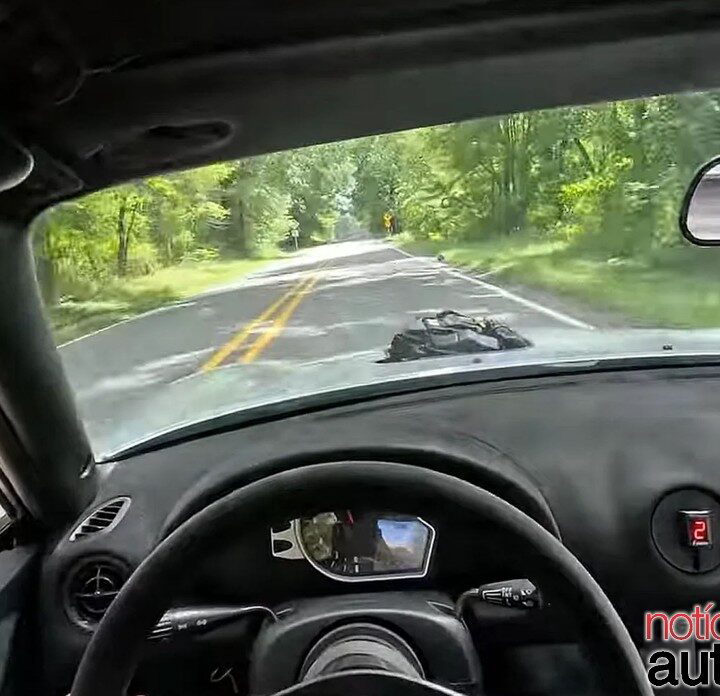 VÍDEO: Esse Mazda MX-5 Miata ganhou um motor de Honda CBR1000RR, que ...