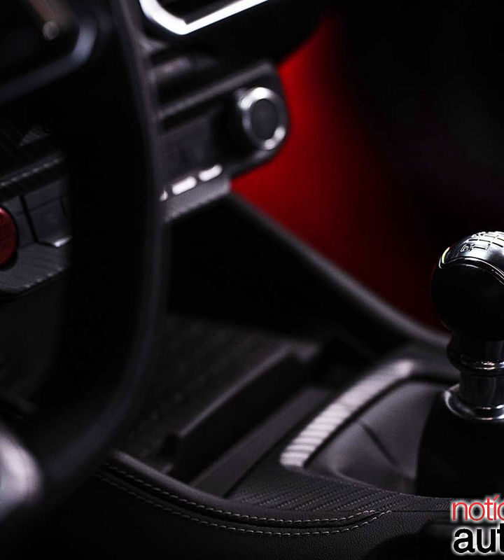 Ford Mustang manual é promovido no Brasil com vídeo especial; pony car ...