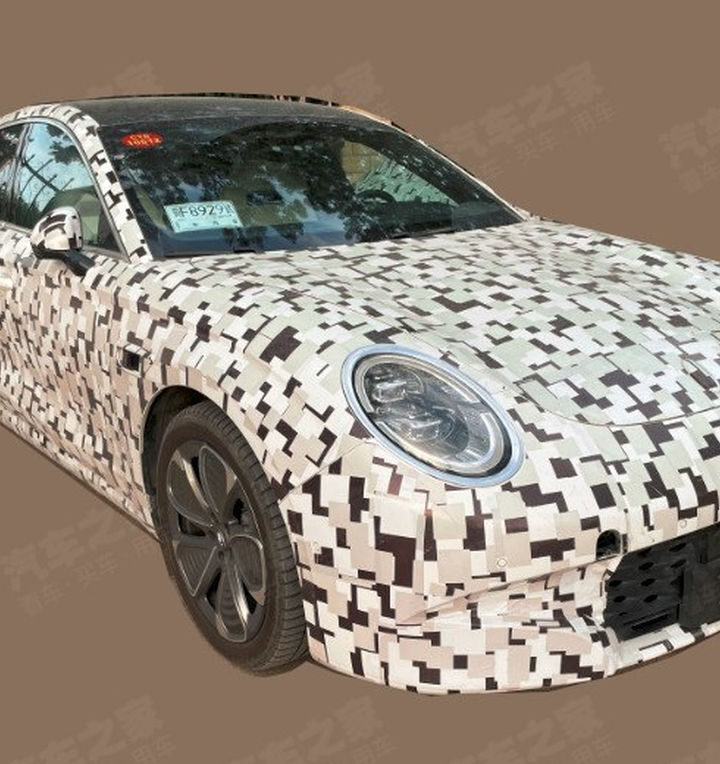 Flagra: Panamera da Great Wall aparece com visual atualizado